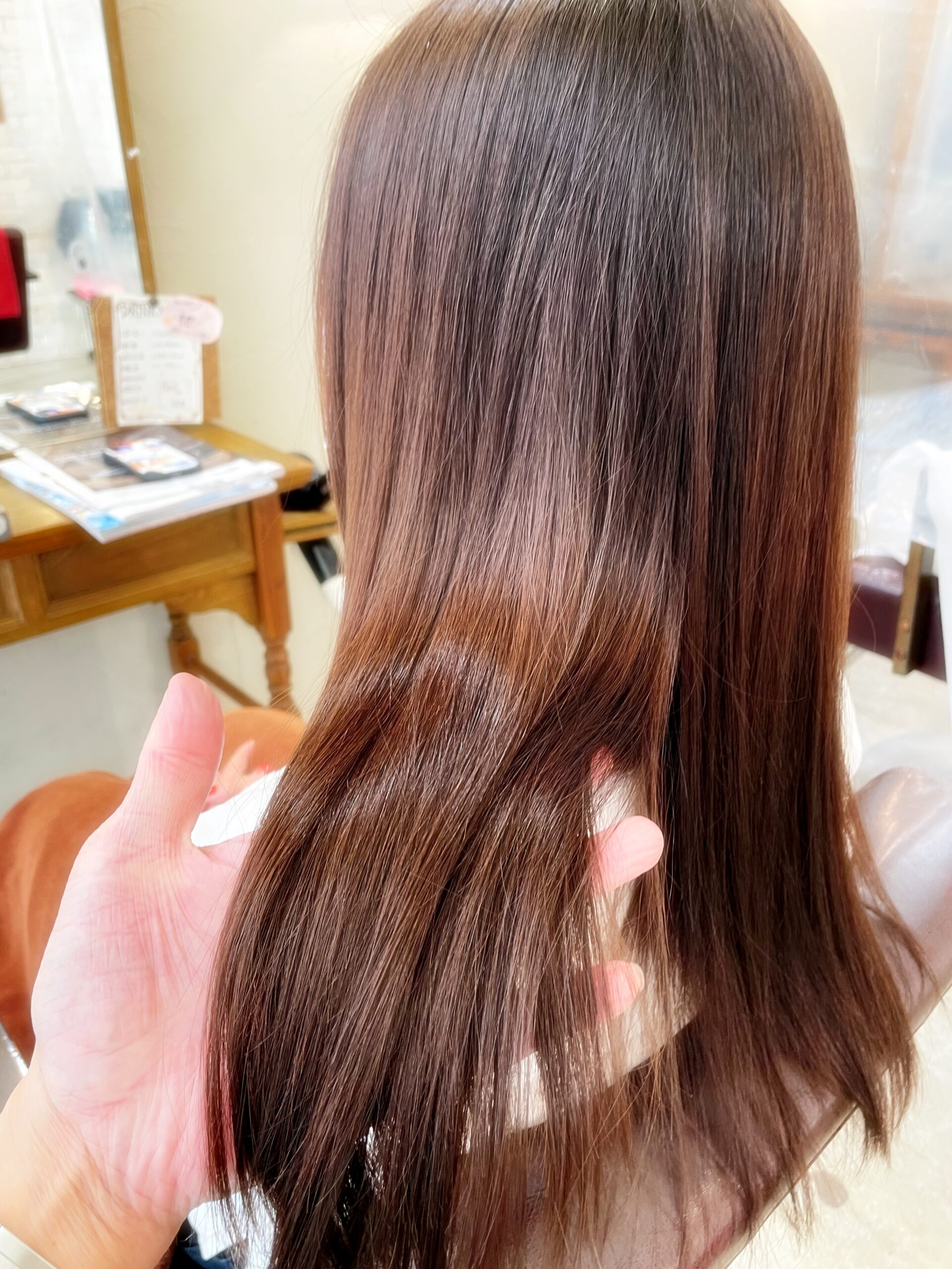 | 本庄早稲田駅 美容室 SWITCH.HAIR